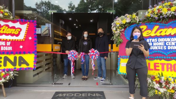 Mudahkan Layanan untuk Pelanggan, Modena Serentak Buka Showroom di Lima ...