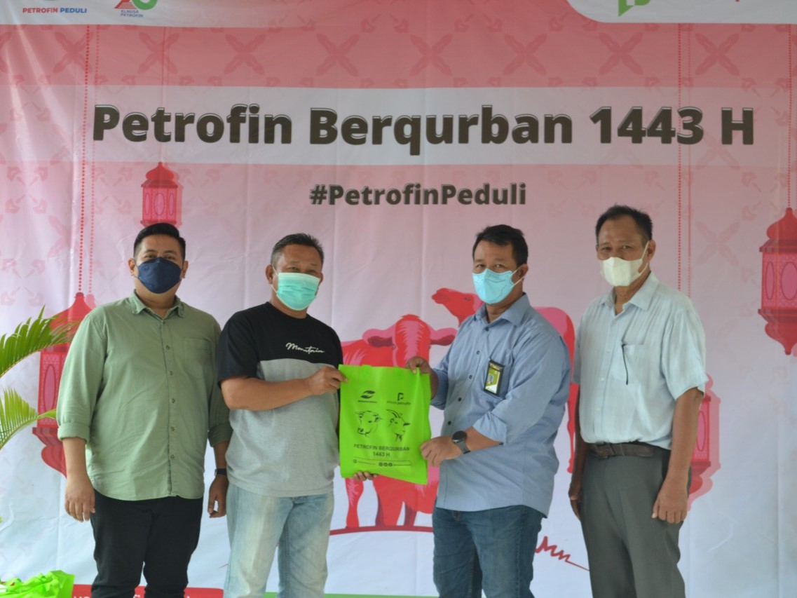 Elnusa Petrofin Salurkan Paket Hewan Qurban Sebanyak 9.500