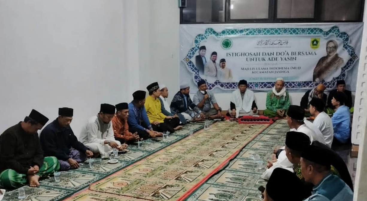 Warga Kabupaten Bogor Ramai-Ramai Doa untuk Ade Yasin