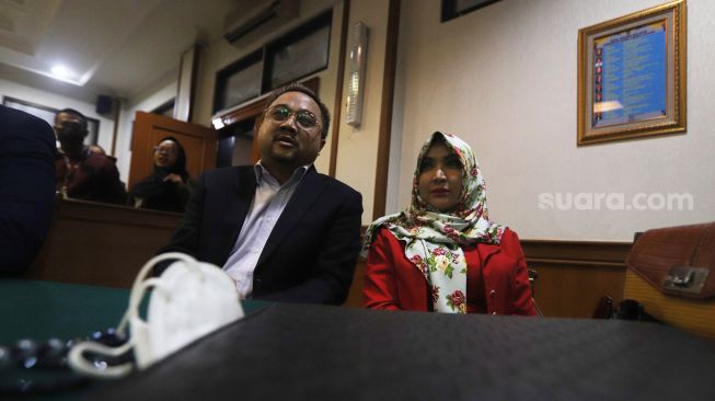 Suami Kasih Mulut Monyong, Roro Fitria Ogah Rujuk