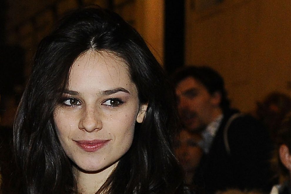 Sosok Katy Louise Saunders, Pacar Baru Song Joong Ki