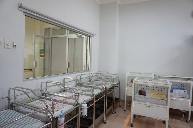 Ruang Bersalin Eksklusif RS AZRA