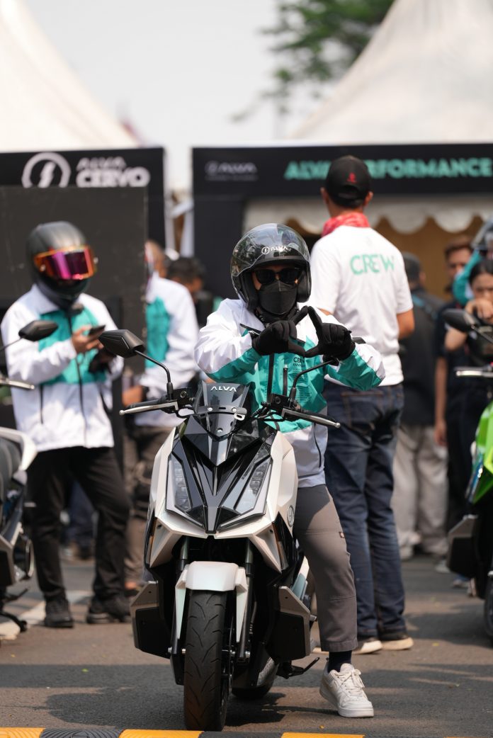 Motor Listrik ALVA Cervo Lengkapi Gaya Hidup Modern