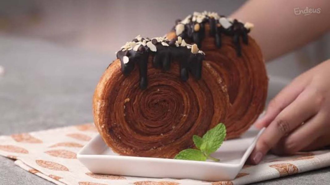 Cara membuat Cromboloni Versi Lebih Gampang dan Unik