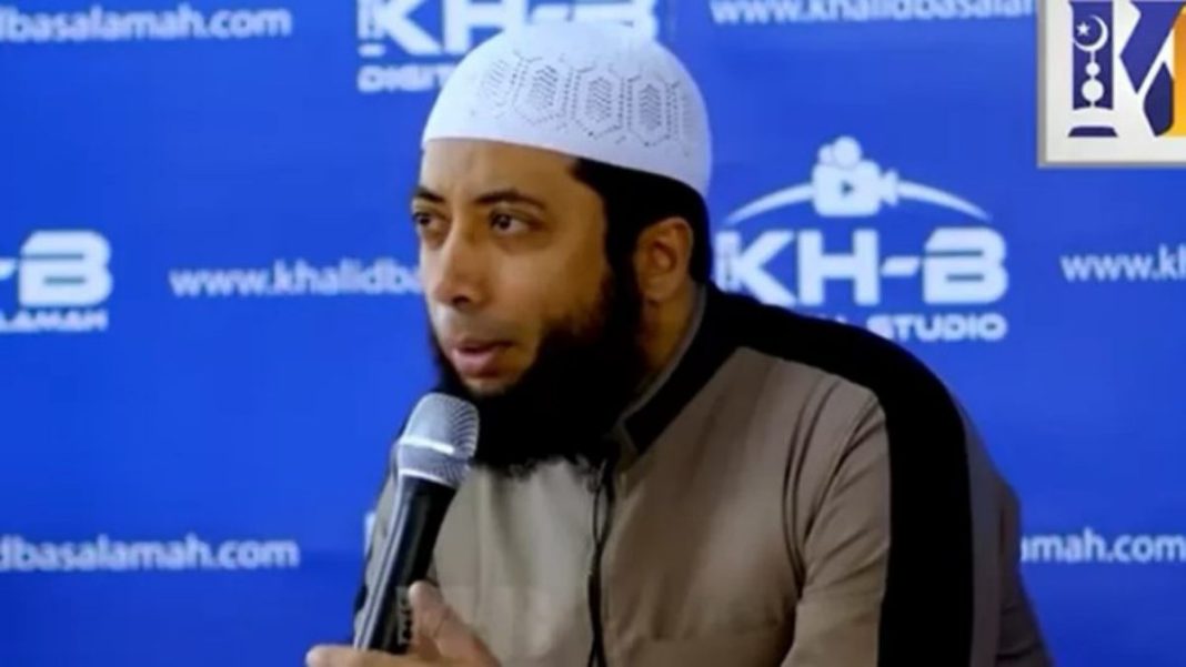 Istri Ustadz Khalid Basalamah, yang Tak Pernah Tampil Tapi Kini Dicari-Cari