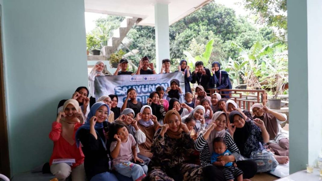 PPK Ormawa HIMAIKO IPB University Membuka Peluang Ekonomi Warga Desa ...